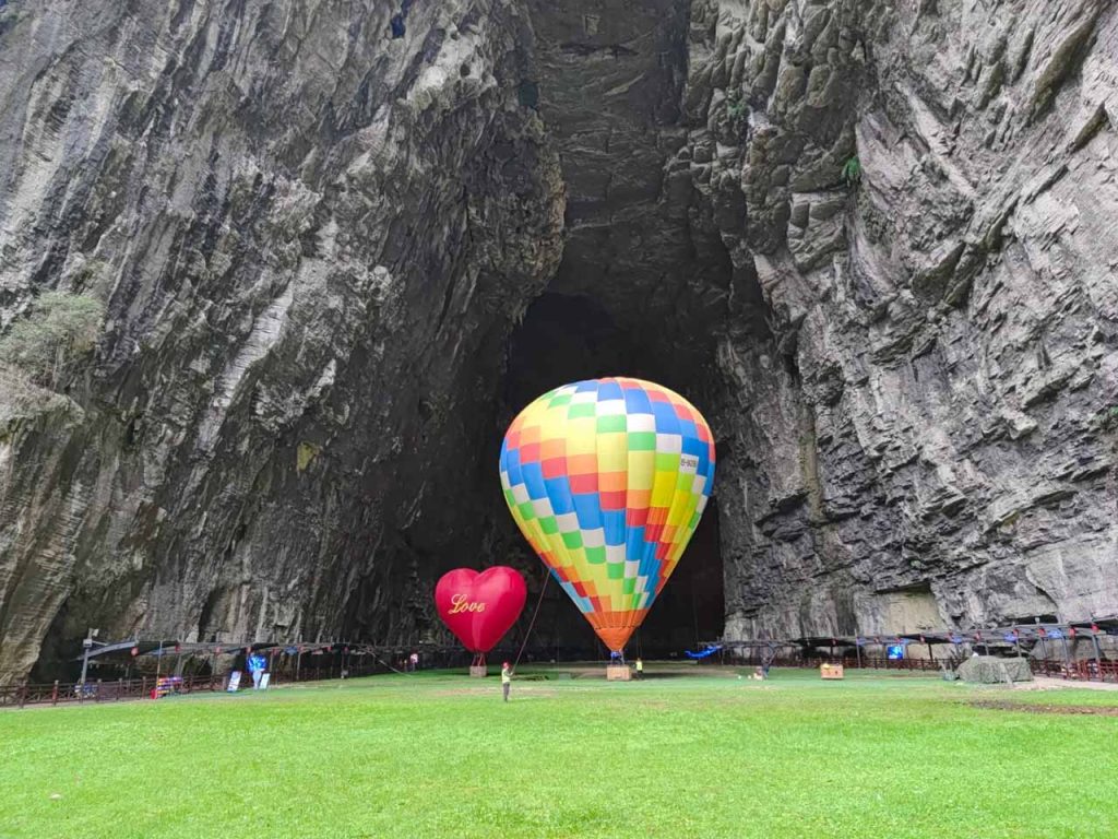 Tenglong Cave Scenic Area, the “Largest Cave in Asia” - 大象旅行网